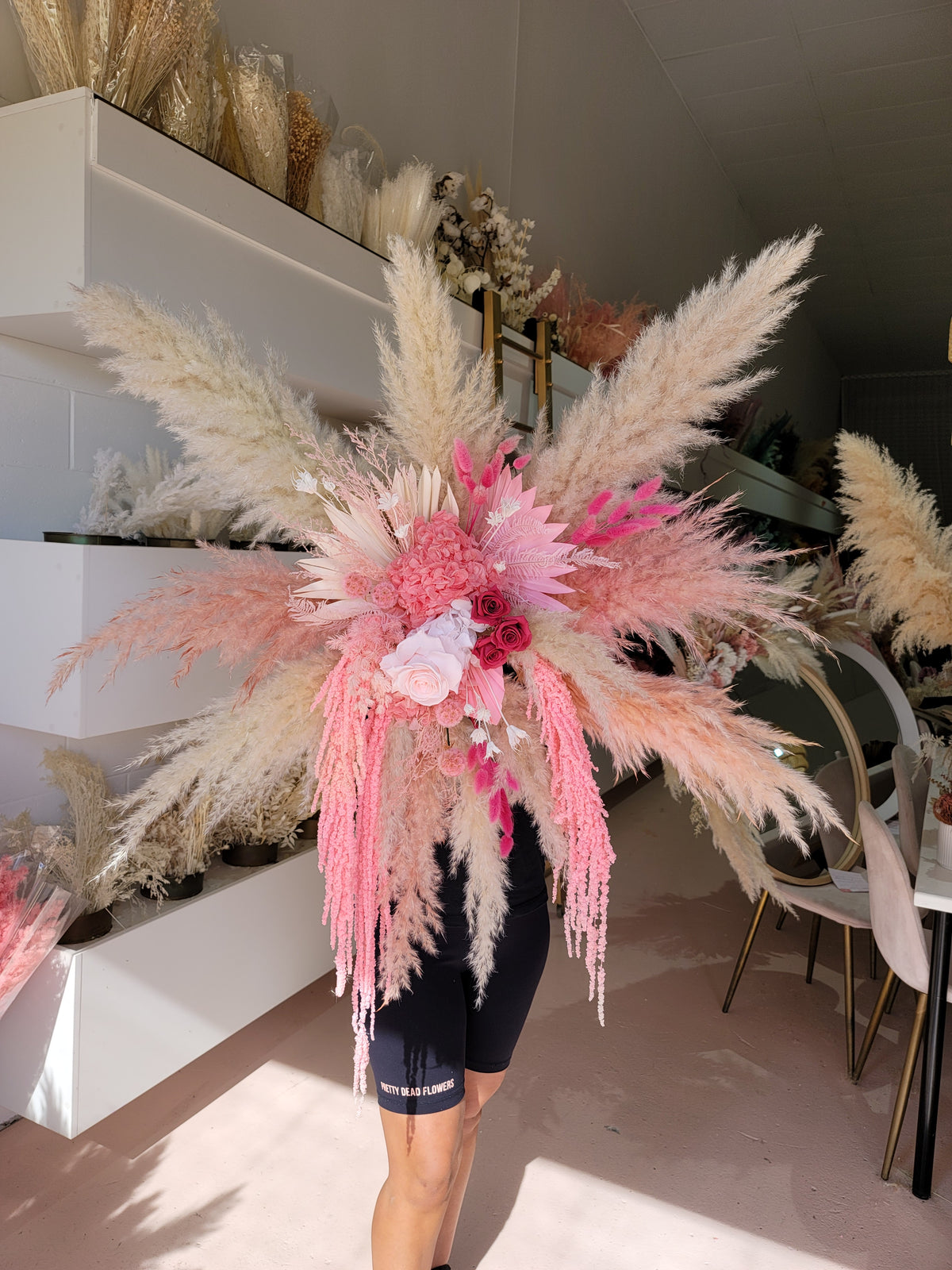 // HARPER // | Pretty Dead Flowers