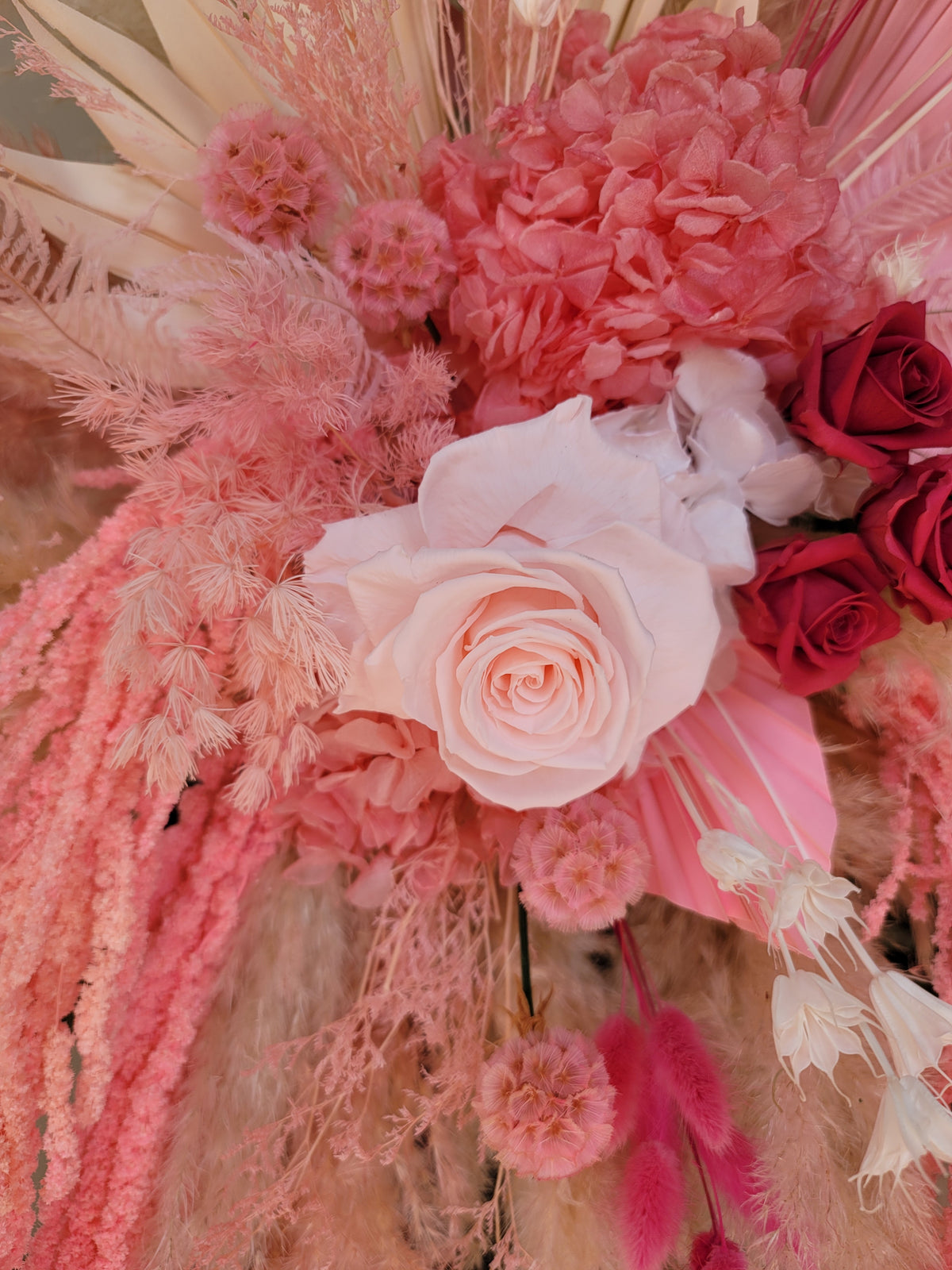 // HARPER // | Pretty Dead Flowers